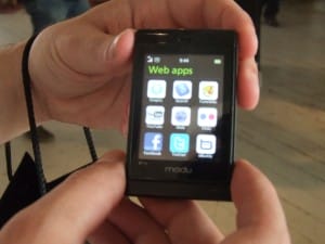 וידאו: דייט ראשון עם Modu-T | גיקטיים