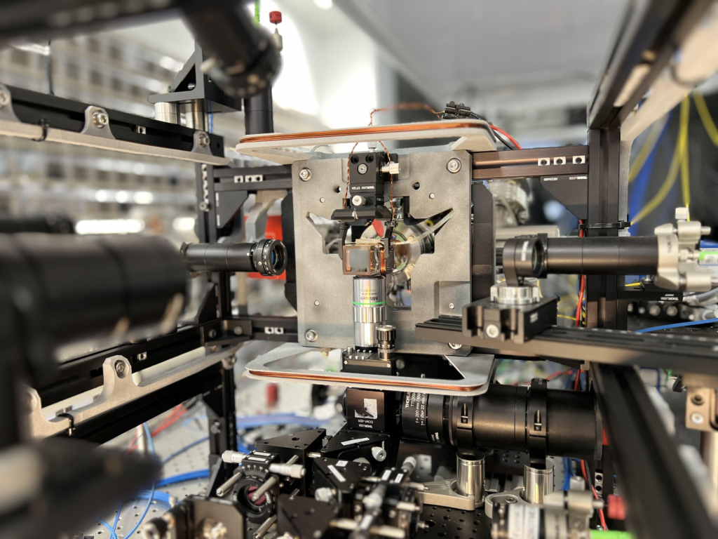 דל משקיעה בסטארטאפ ישראלי שבונה מחשב קוונטי עם מיליוני קיוביטים | גיקטיים