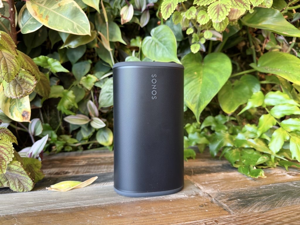 ביקורת Sonos Play: רמקול מצוין שמשכיח את כל פדיחות העבר | גיקטיים